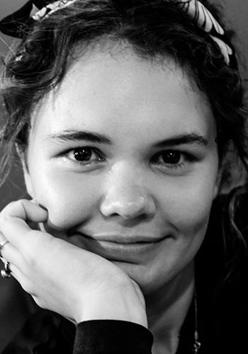 5 Questions with Gary Clementson and Clare Hennessy | Suzy Goes See