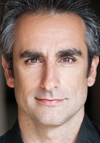 5 Questions with Danielle King and Johnny Nasser | Suzy Goes See