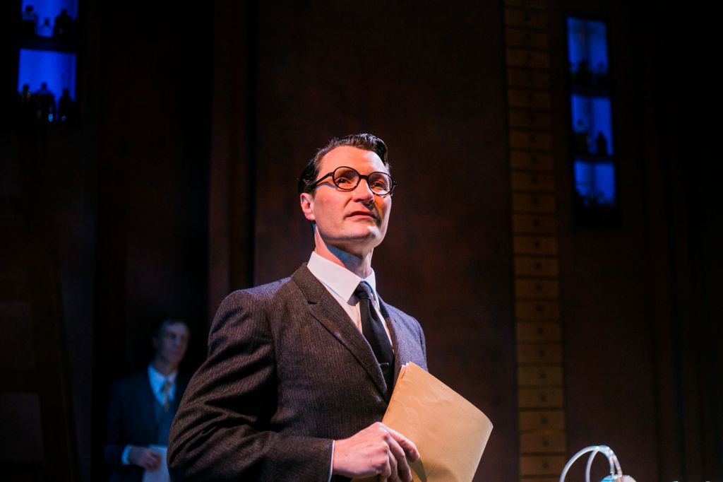 Review: Photograph 51 (Ensemble Theatre) | Suzy Goes See