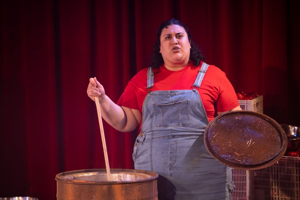 Review: Looking For Alibrandi (Belvoir St Theatre) | Suzy Goes See