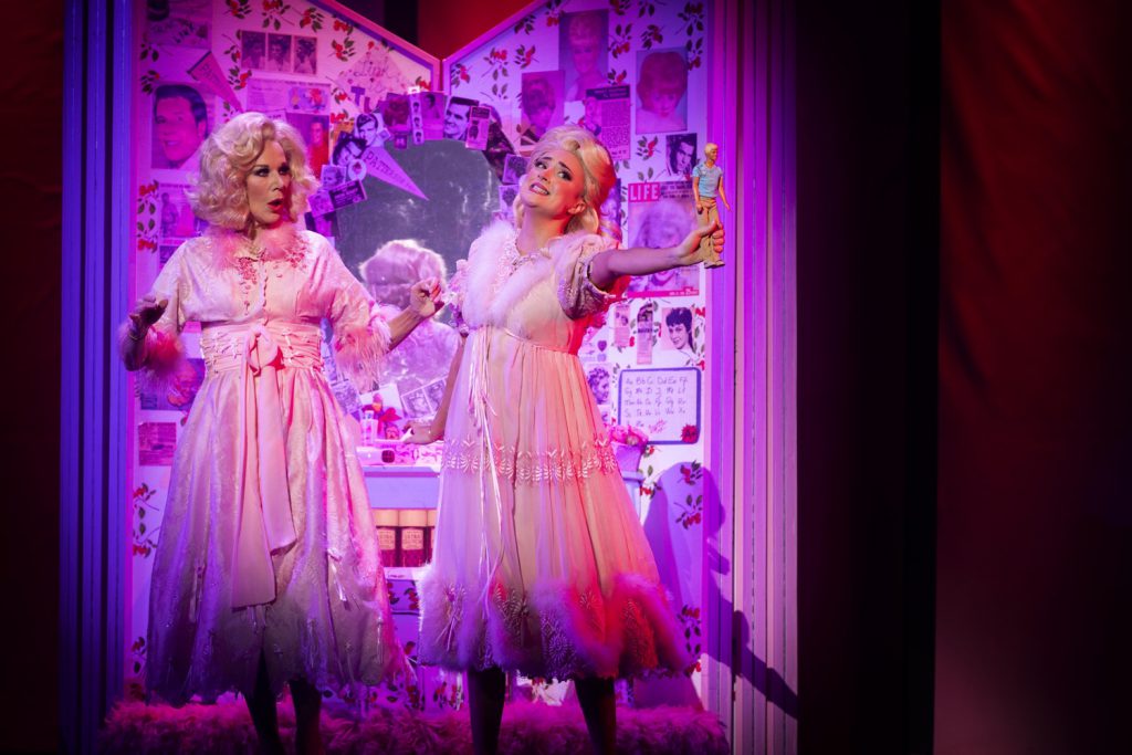Review: Hairspray (Sydney Lyric Theatre) | Suzy Goes See