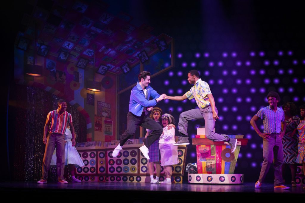 Review: Hairspray (Sydney Lyric Theatre) | Suzy Goes See