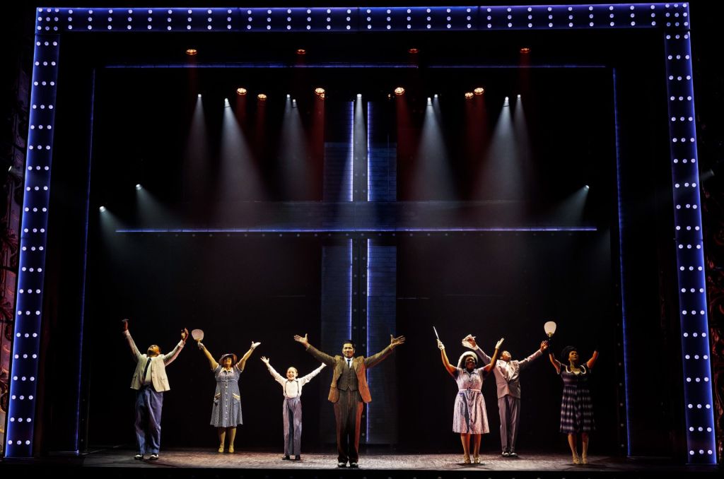 Review: Elvis: A Musical Revolution (State Theatre) | Suzy Goes See