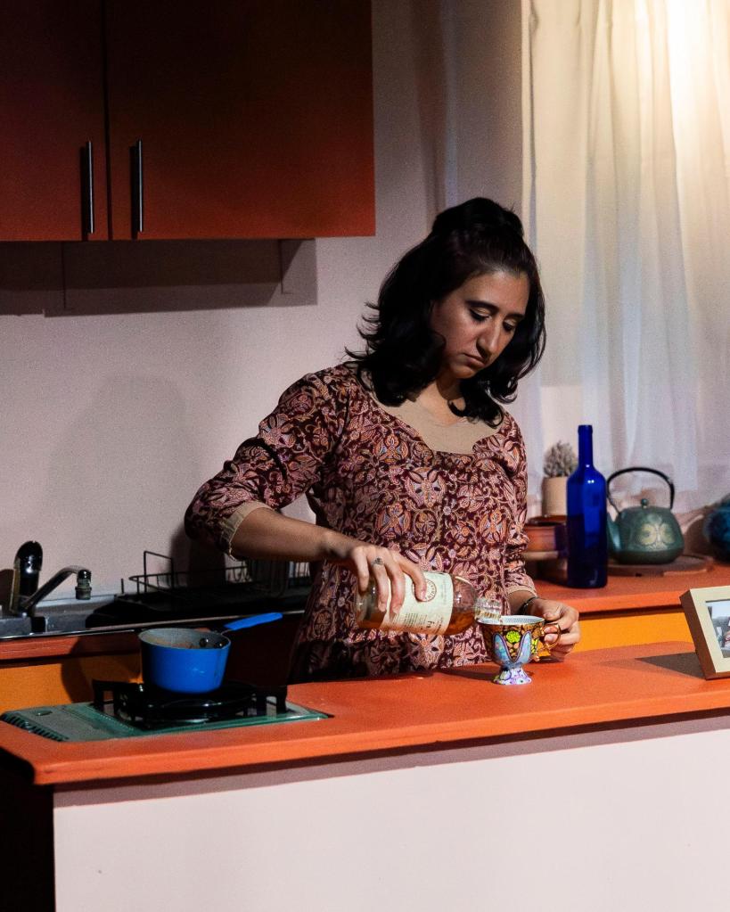 Review: For The Love Of Paper (KXT on Broadway) | Suzy Goes See