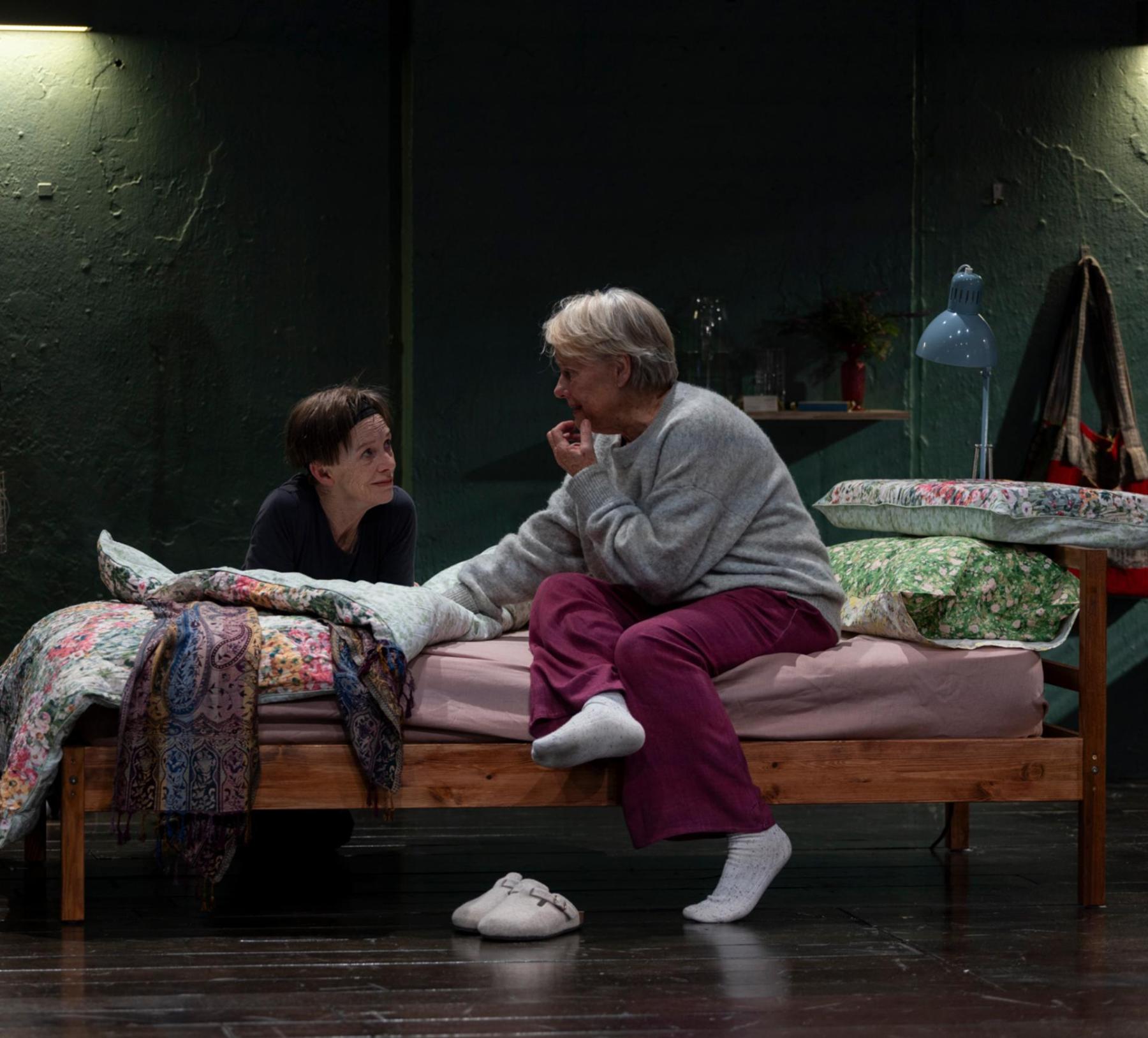 Review: The Spare Room (Belvoir St Theatre) | Suzy Goes See