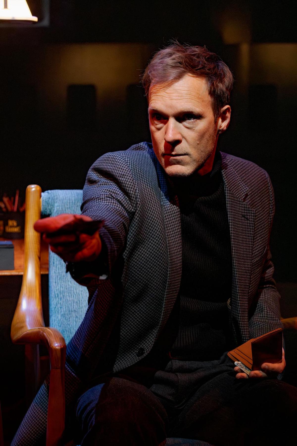 Review: Emerald City (Ensemble Theatre) | Suzy Goes See