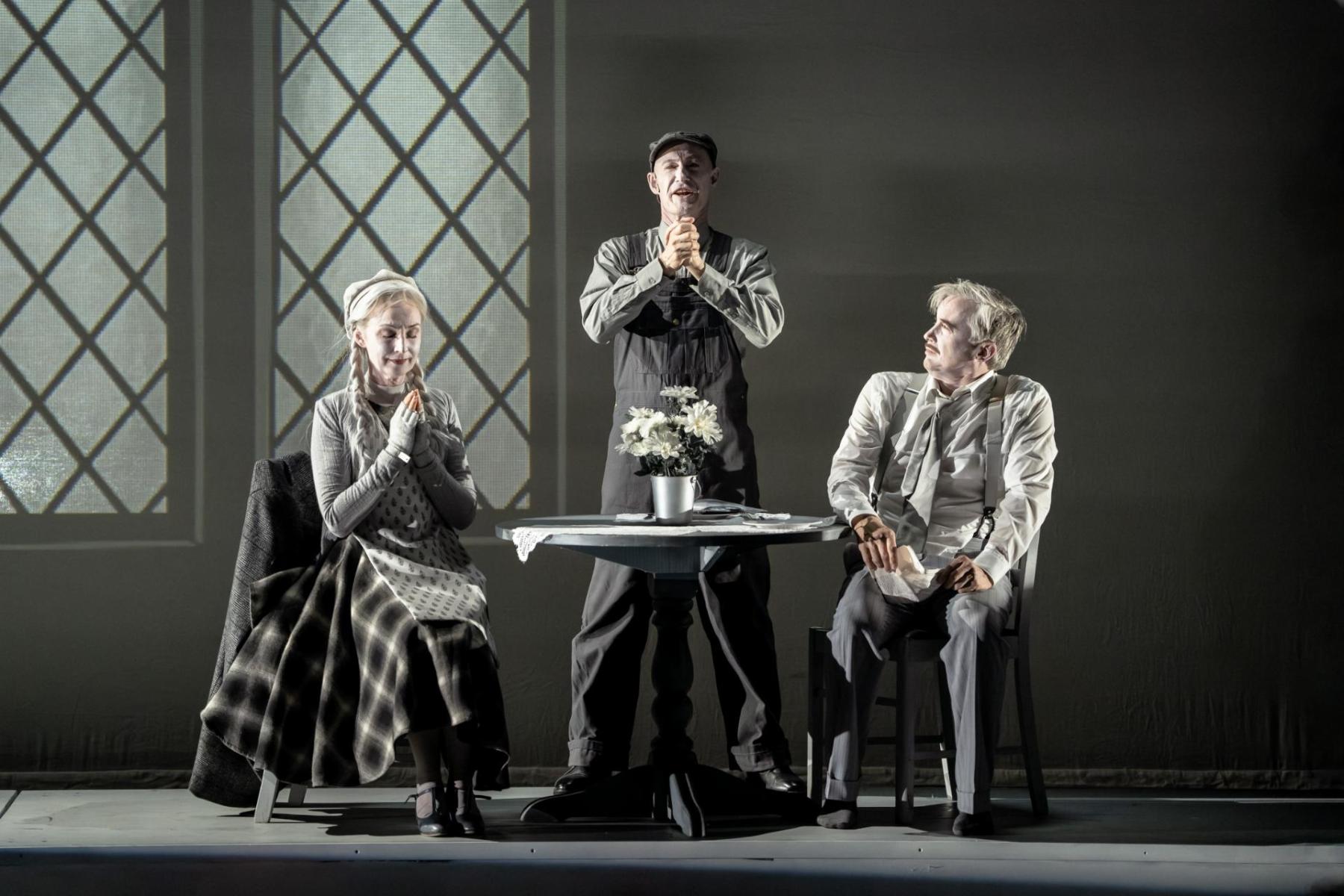 Review: The 39 Steps (Sydney Opera House) | Suzy Goes See