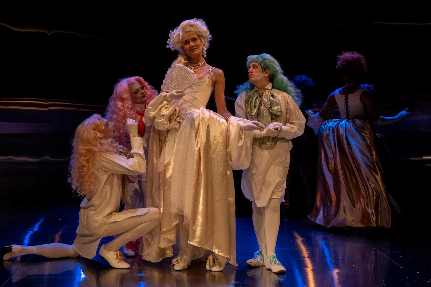 Review: Orlando (Belvoir St Theatre) | Suzy Goes See