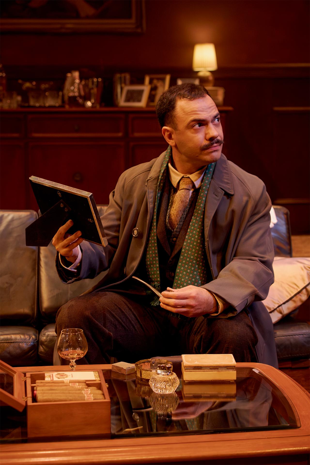 Review: Dial M For Murder (Ensemble Theatre) | Suzy Goes See