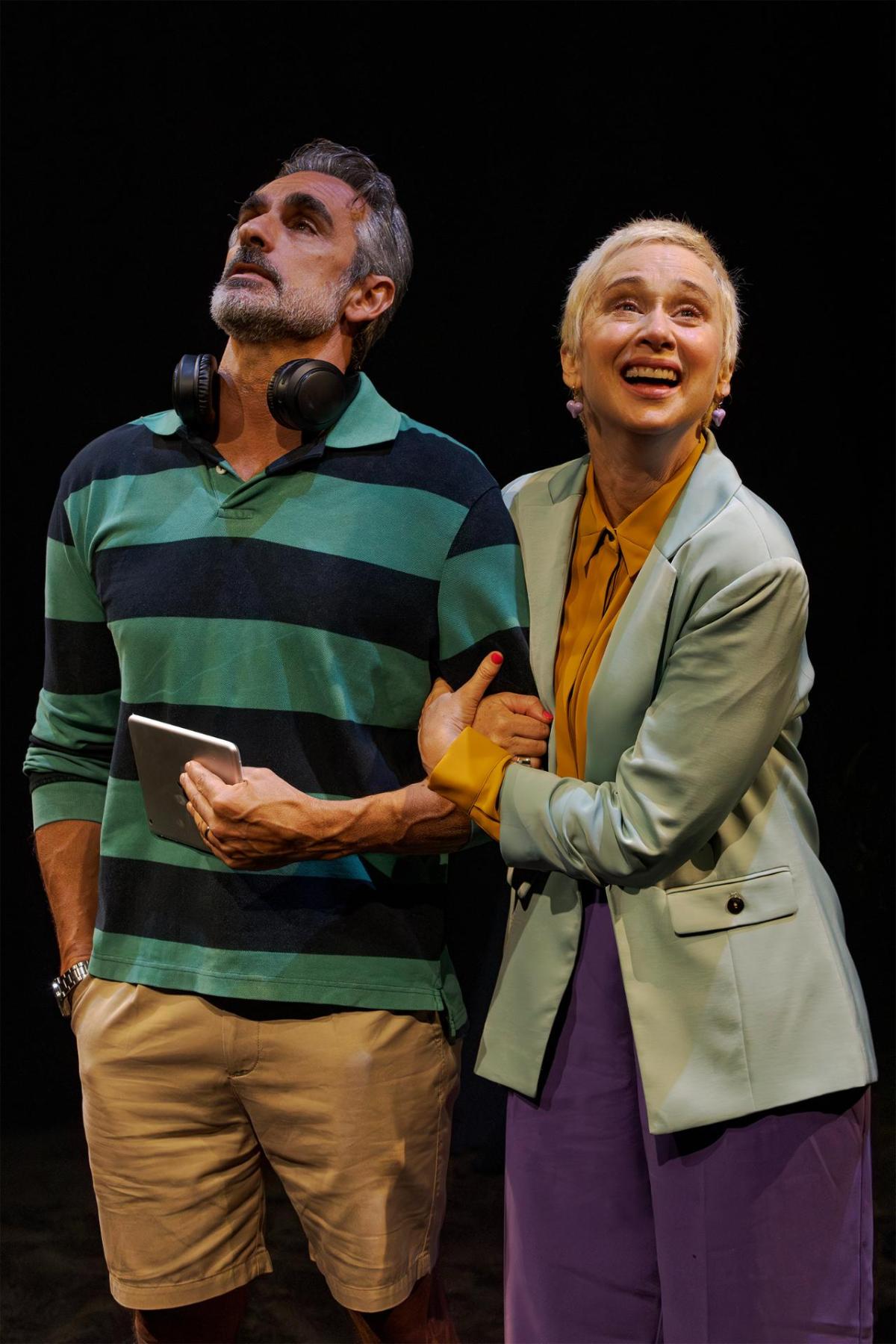 Review: The Social Ladder (Ensemble Theatre) | Suzy Goes See
